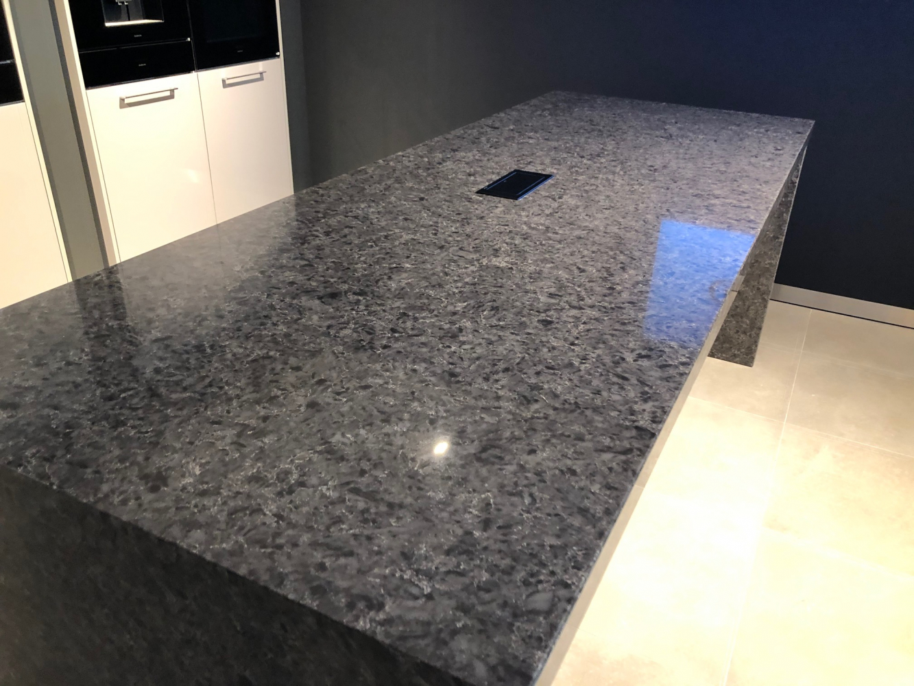 Noble Imperial Grey | Technistone