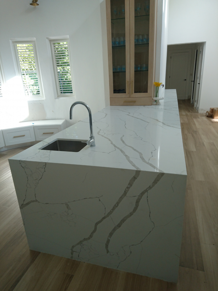 Crystal Calacatta Silva | Technistone