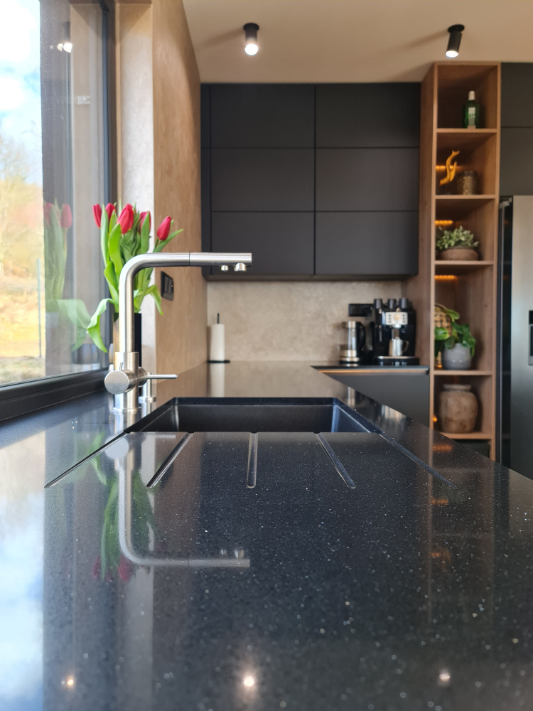 Starlight Black | Technistone