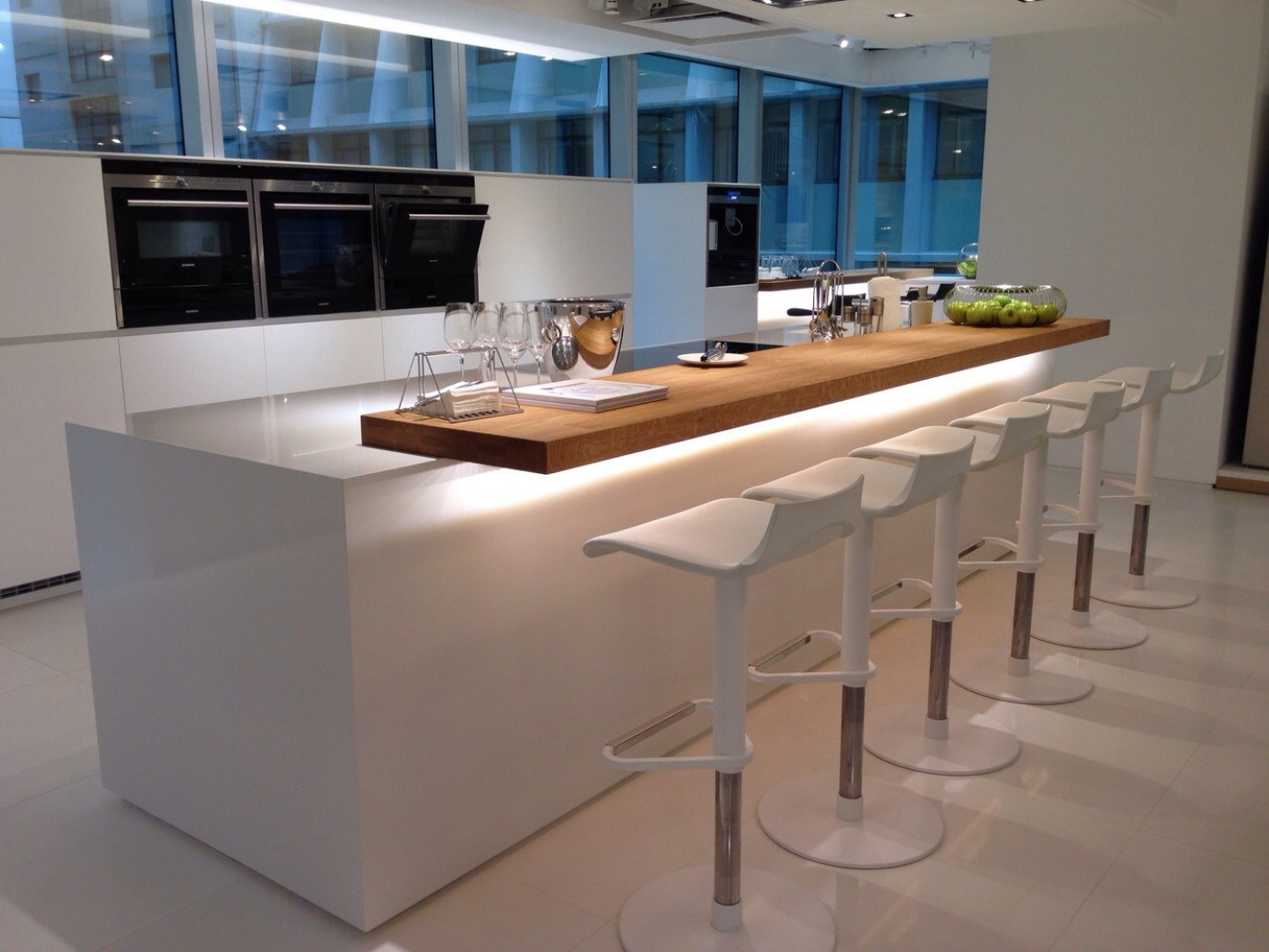 Crystal Absolute White | Technistone