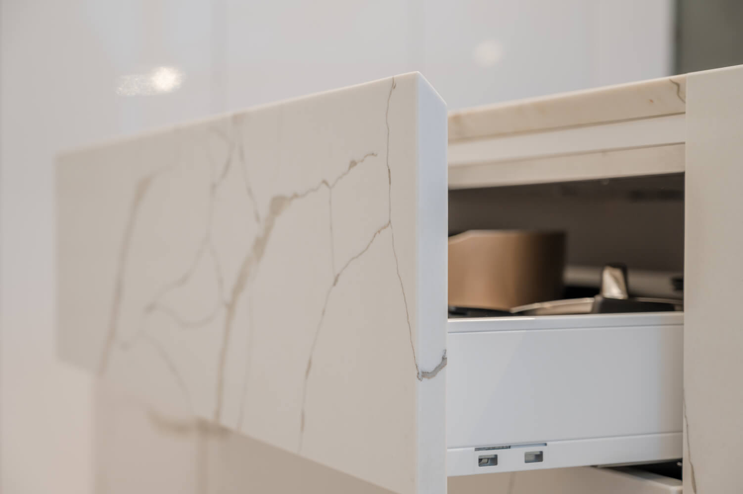 Crystal Calacatta Silva | Technistone